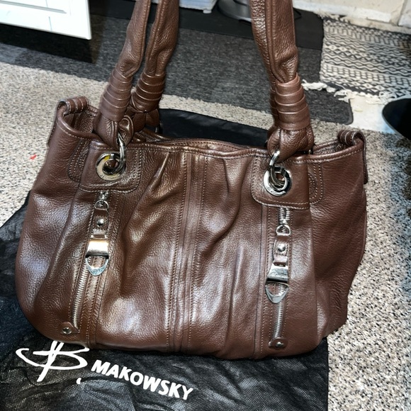 b. makowsky | Bags | B Makowsky Brown Leather Tote With Slouchy Design ...